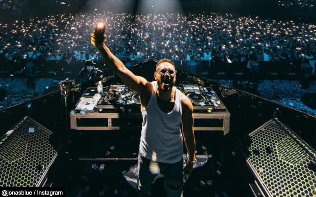 人気DJジョナス・ブルー、キャリア史上最大規模となるスペシャルな来日公演を開催！ ジャック＆ジャック、JPクーパーらゲストボーカル陣を引き連れ ...